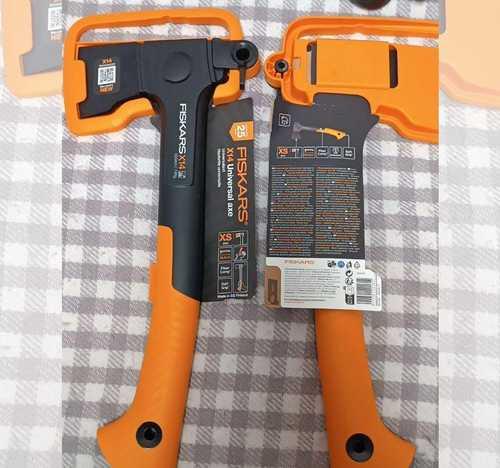 Топор fiskars x14