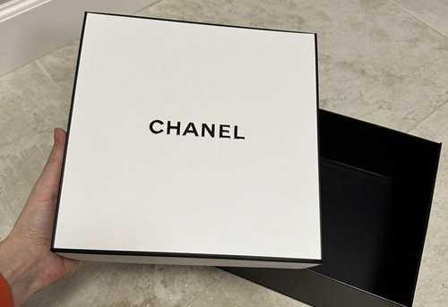 Коробка для подарка Chanel для хранения