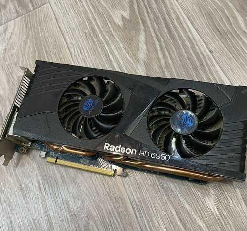 Видеокарта AMD Sapphire hd6950 2gb