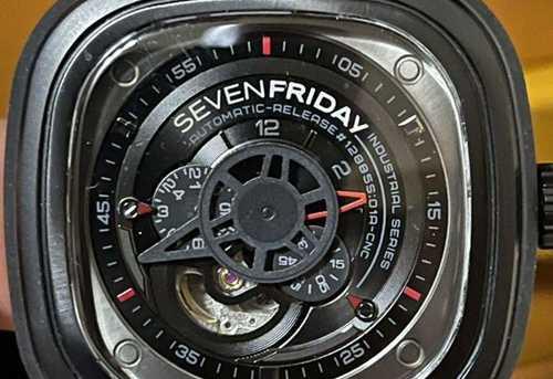 Часы sevenfriday