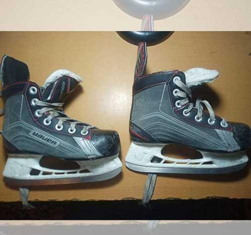 Хоккейные коньки bauer vapor x200