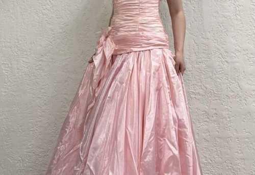 Бальное платье розовое в пол