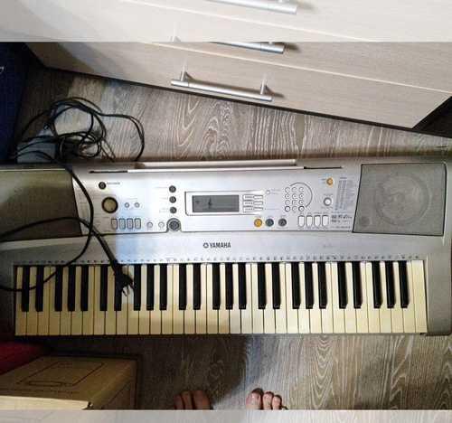 Синтезатор yamaha psr e303