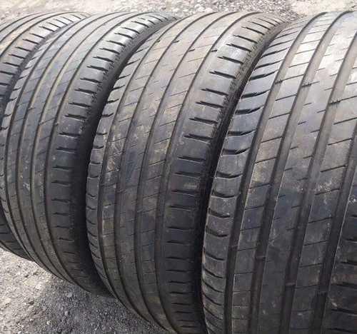 Michelin Latitude Sport 3 235/55 R19