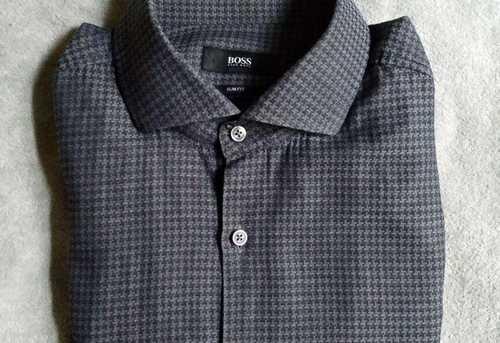 Рубашка мужская hugo boss. 40 размер