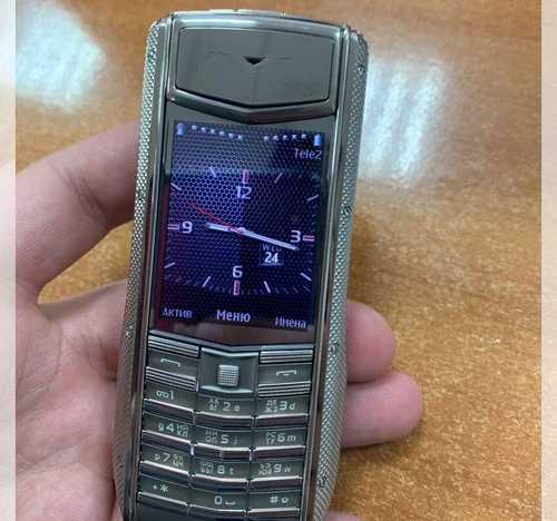 Vertu Ascent Ti, 4 ГБ