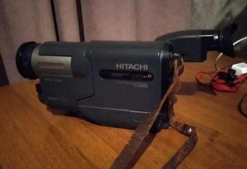 Видеокамера hitachi VM-E210E