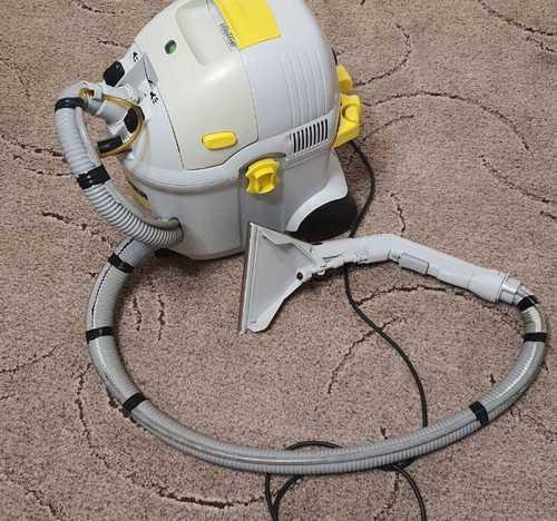 Моющий пылесос karcher 3001