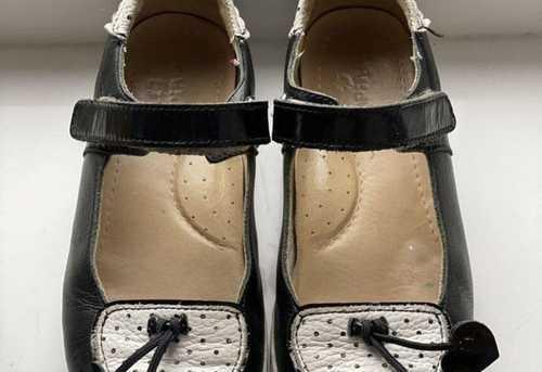 Туфли на девочку 32 размер Tapiboo