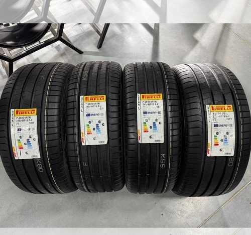 Pirelli P Zero PZ4 245/45 R19 и 275/40 R19 101Y