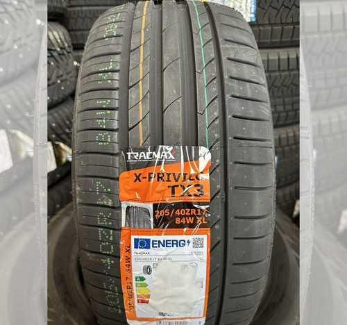 Tracmax X-Privilo TX3 205/40 R17