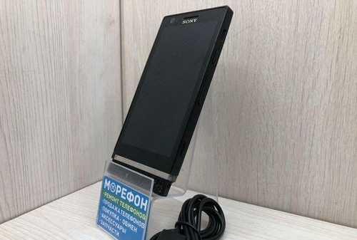 С) Телефон Sony Xperia P LT22i 16 Gb