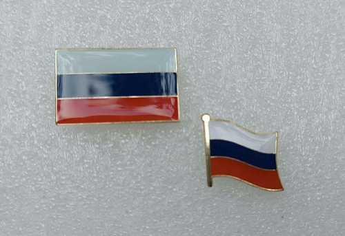 Значок пин флаг России новый металлический