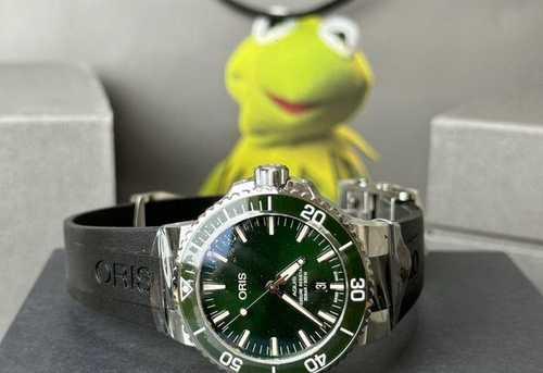 Oris Aquis Date 43.5mm оригинал новые часы