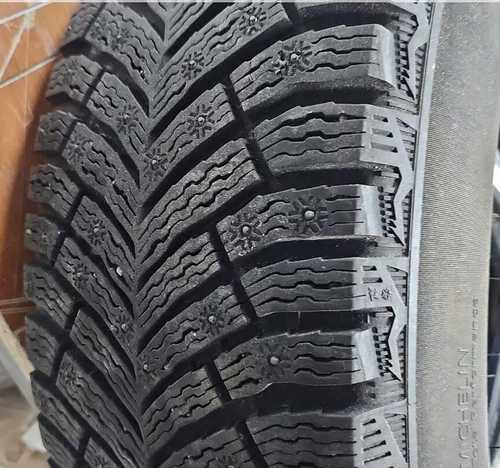 Michelin X-Ice North 4 235/65 R17 108