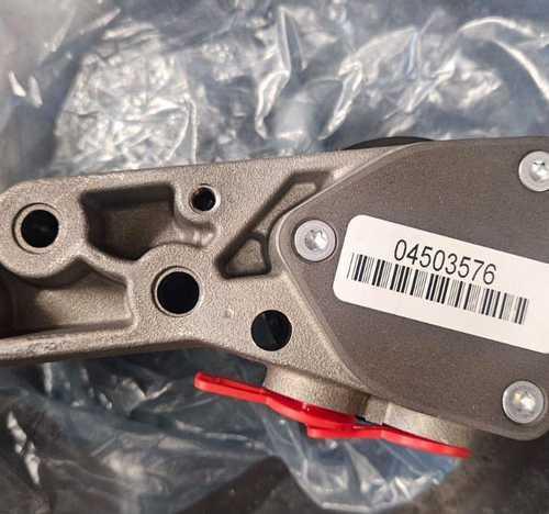 Топливный насос (тннд) Deutz 04503576