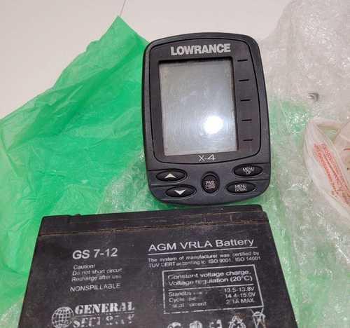 Эхолот lowrance x4