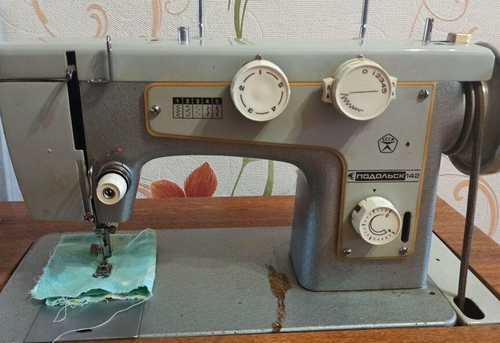 Швейная машина Подольск - 142
