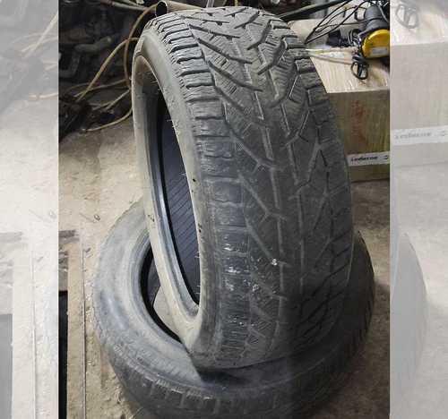 Tigar Winter 235/55 R17