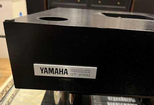 Виниловый проигрыватель "Yamaha GT-2000"