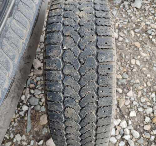 Yokohama IceGuard Stud IG65 195/65 R15