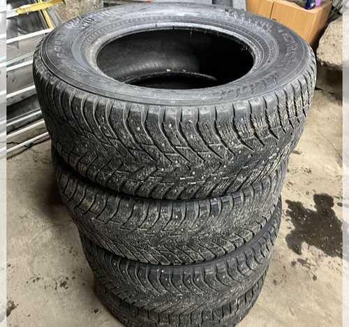 Nokian Tyres Hakkapeliitta 8 SUV 285/65 R18 40Q