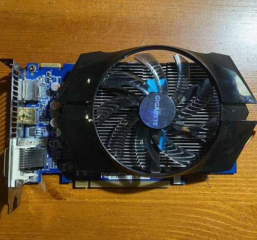 Видеокарта GigaByte AMD Radeon R7 260X 1Gb