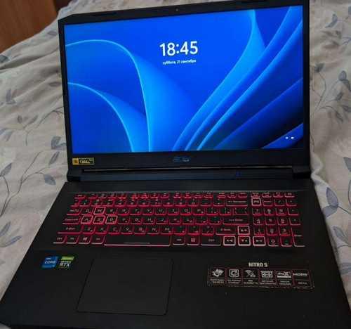 Ноутбук игровой Acer Nitro AN517-54-77PS