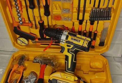 Шуруповерт Dewalt 26 вольт с набором инструментов