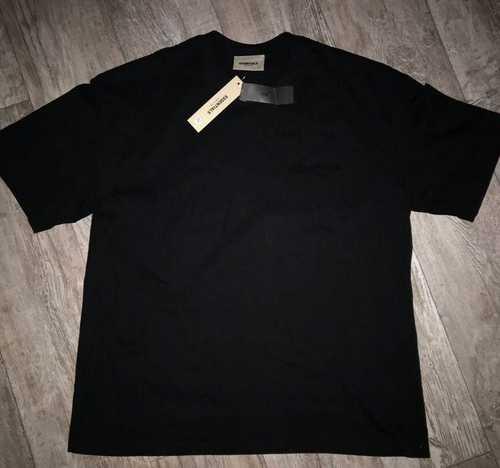 Тишка essentials fear of god t-shirt