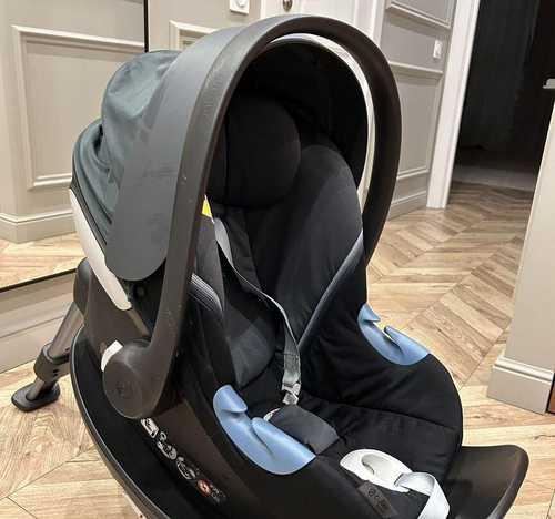 Детское автокресло Cybex Aton M   база izofix