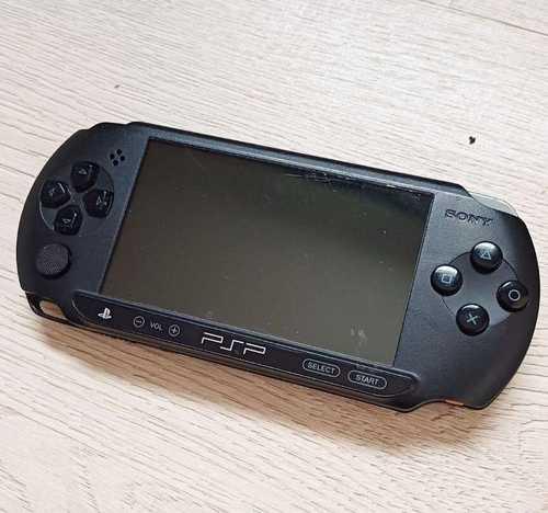 Приставка psp e1008