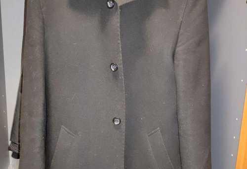 Пальто мужское черное стеганное