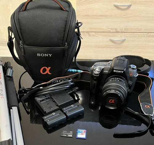 Зеркальный фотоаппарат Sony Alpha a550 со штативом
