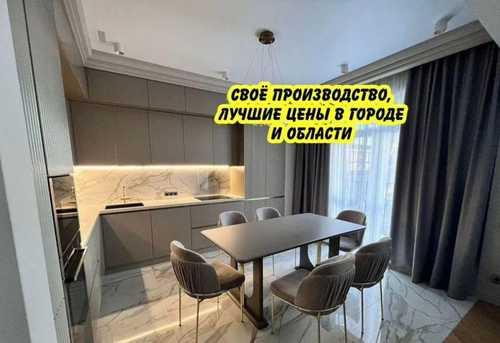 Угловая кухня под потолок на заказ в Москве