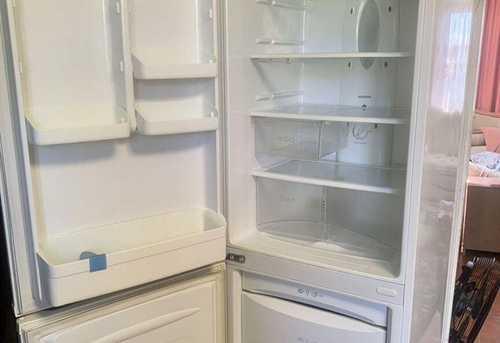 Холодильник ремонт/на запчасти