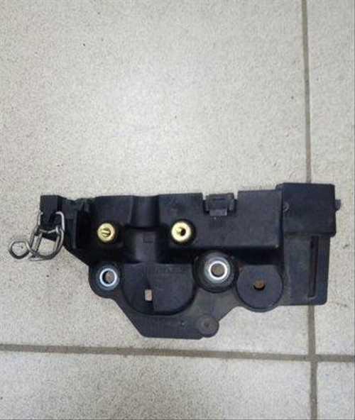 Кожух топливной рампы Renault Scenic 2 к9к 2007