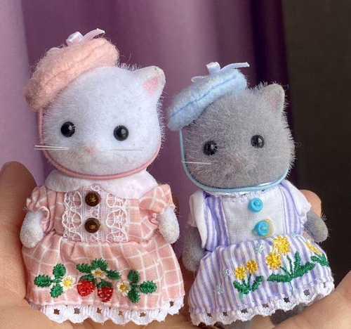 Sylvanian families Кошечки -сестрички в беретах