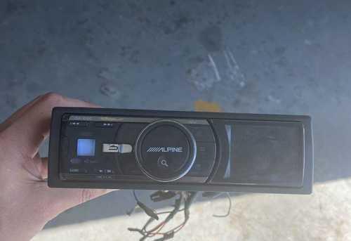 Магнитола alpine ida-x100