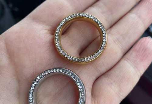 Серебряное и золотое кольцо