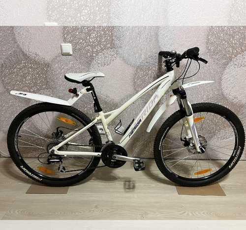 Merida Juliet 6.20 (disc/Shimano Acera)