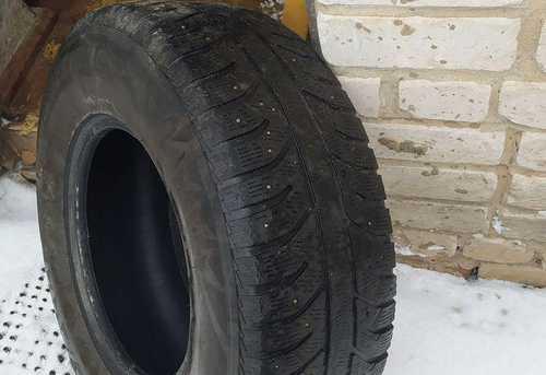 Bridgestone Ice Cruiser 7000 275/70 R16
