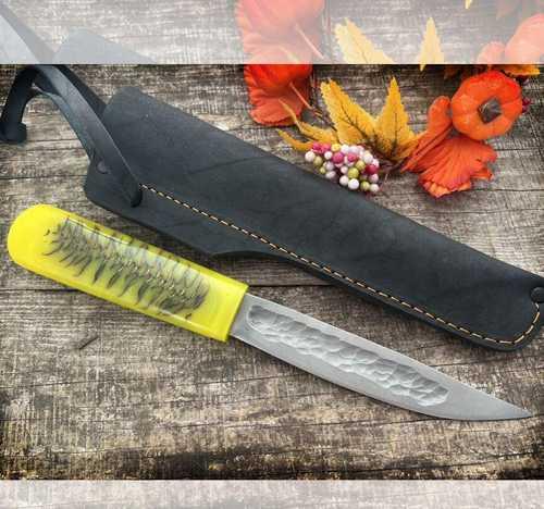 Северныйский кованый нож с долом из стали к340