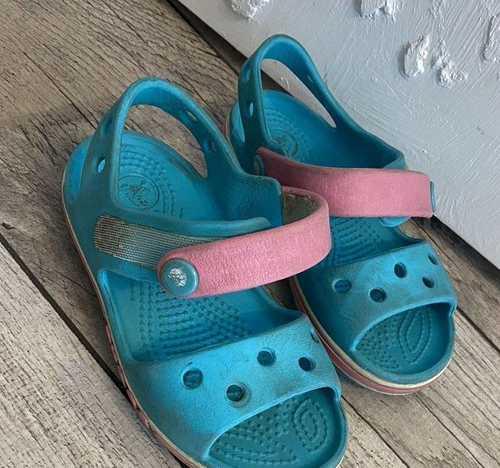 Сандалии crocs c8