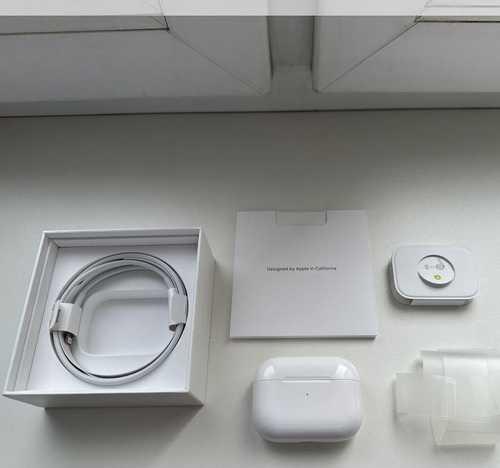 Apple AirPods Pro 2nd generation MagSafe Charging