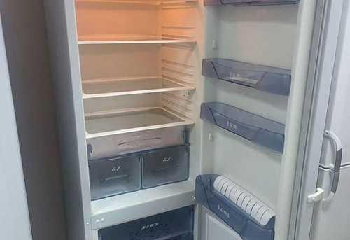 Холодильник AKAi. Гарантия. Доставка