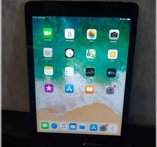 iPad air (MD792RU/A 32Гб)