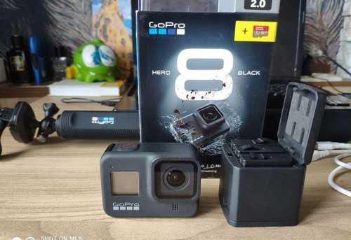 Экшен камера go pro 8 + аксессуары