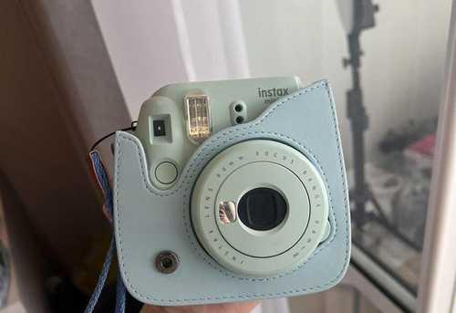 Плёночный фотоаппарат instax mini