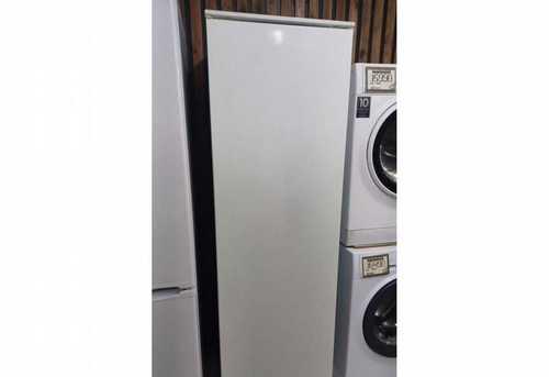 Встраиваемый холодильник Electrolux ERN 3313 AOW